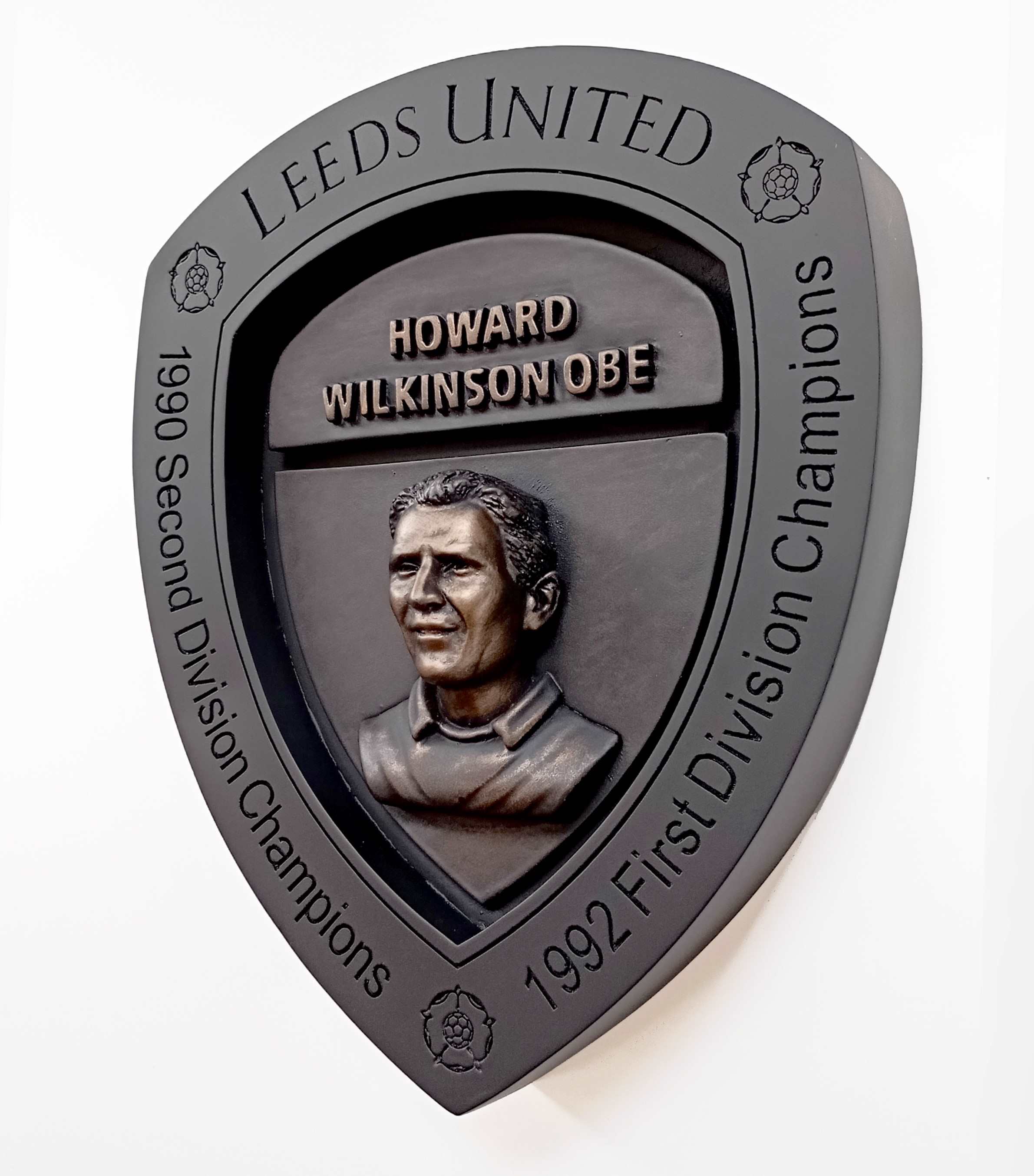 Leeds United Memorabilia and Sculptures – LUFC SCULPTURES