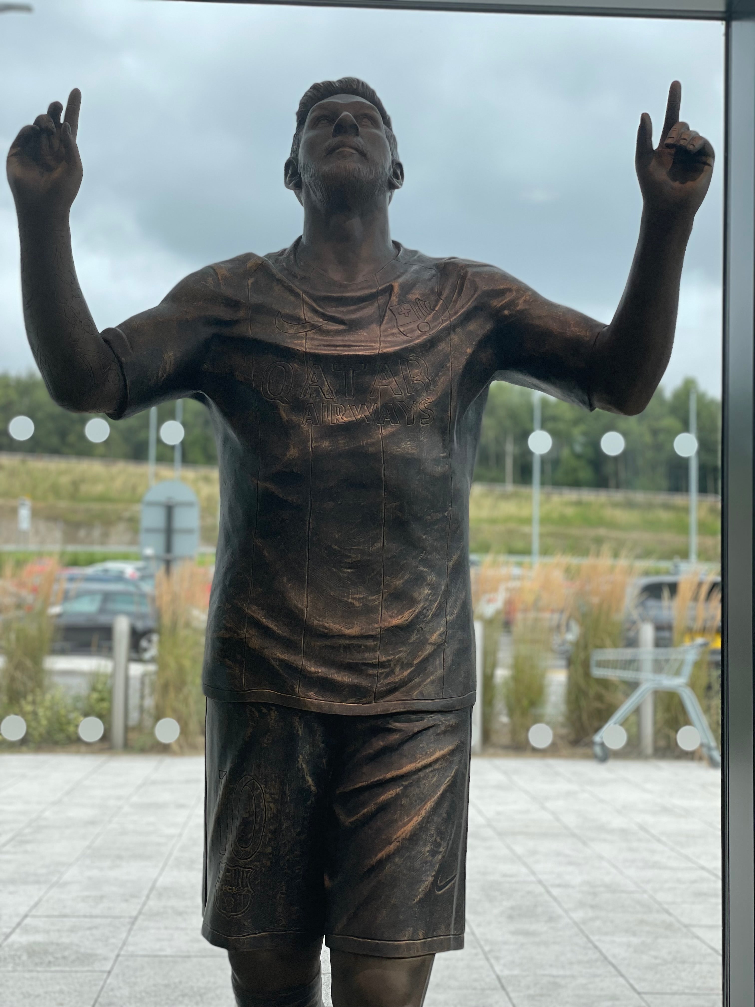 Lionel Messi – LUFC SCULPTURES